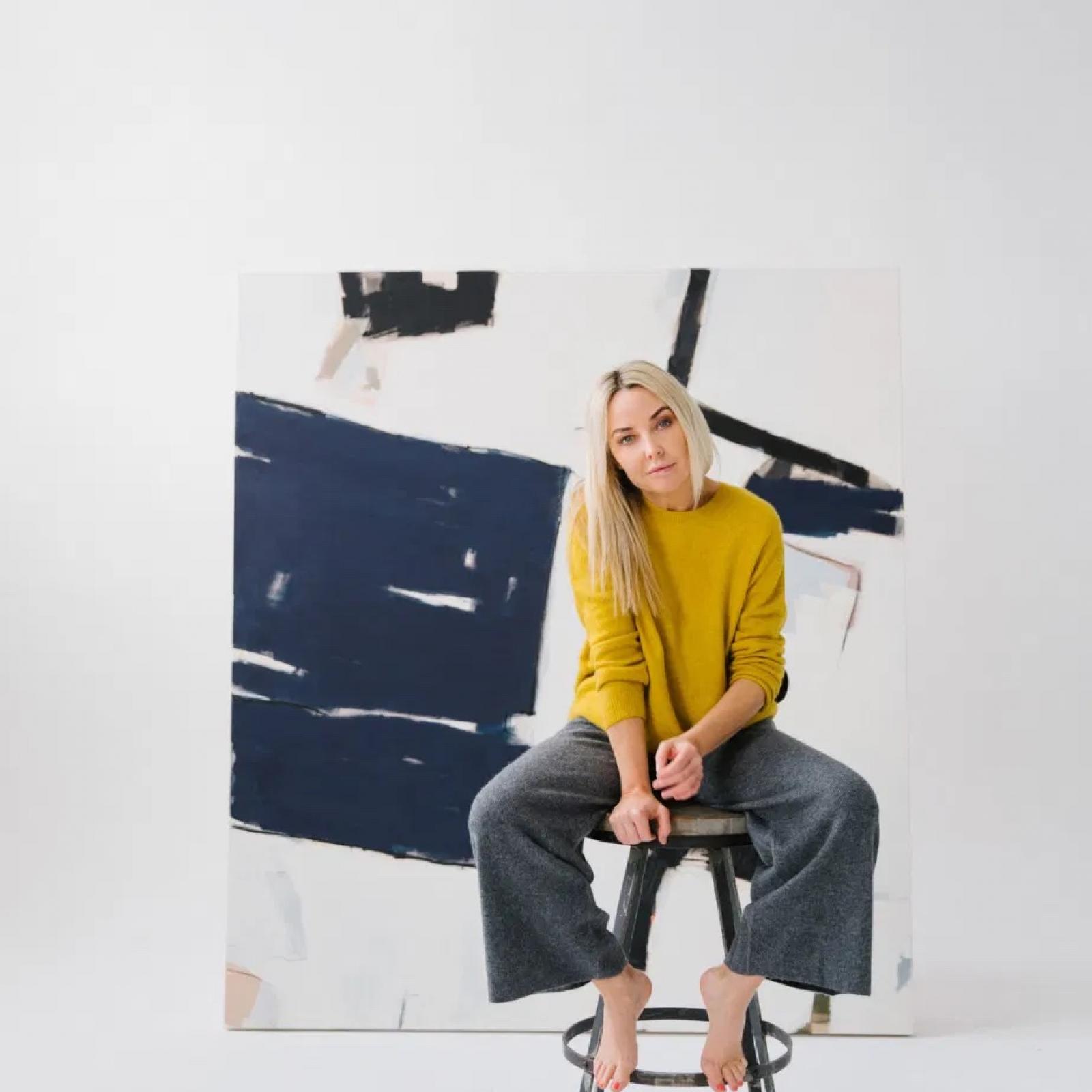 Holly Addi: Redefining Beauty Through Abstract Expression